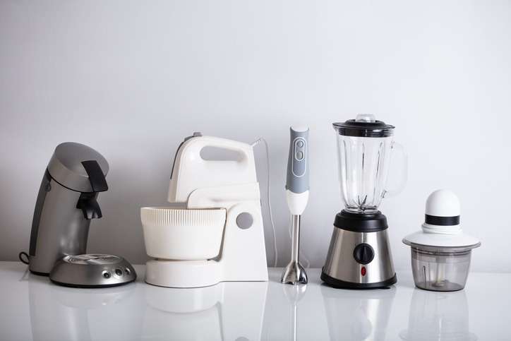 A Journey Through Time: The Evolution of Blenders - Blender Adviser