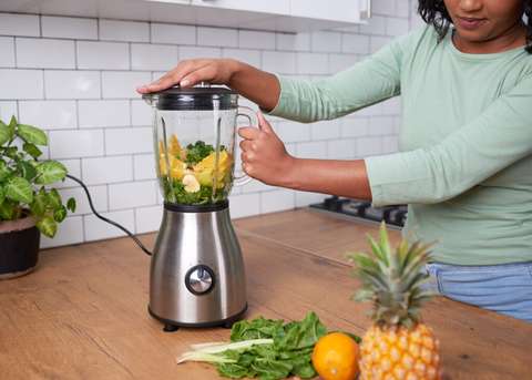 Historical Blend: The Invention of the Electric Blender - Blender Adviser