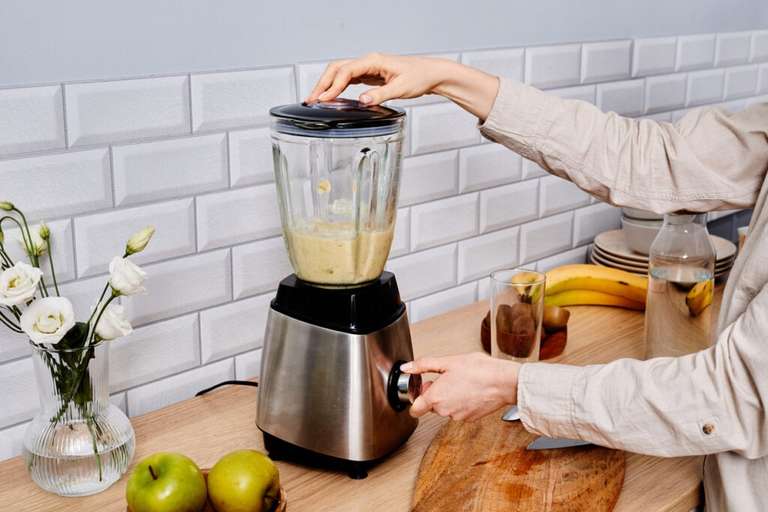 Why Did Stephen Poplawski Invent the Blender? - Blender Adviser